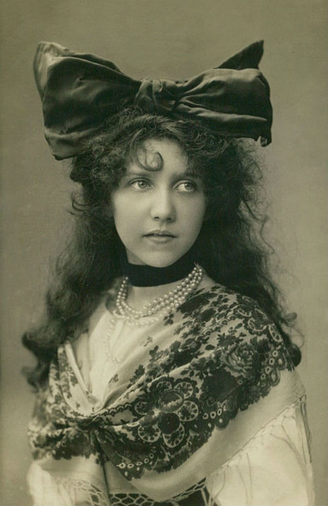 Beautiful women from over 100 years ago as seen on vintage postccards