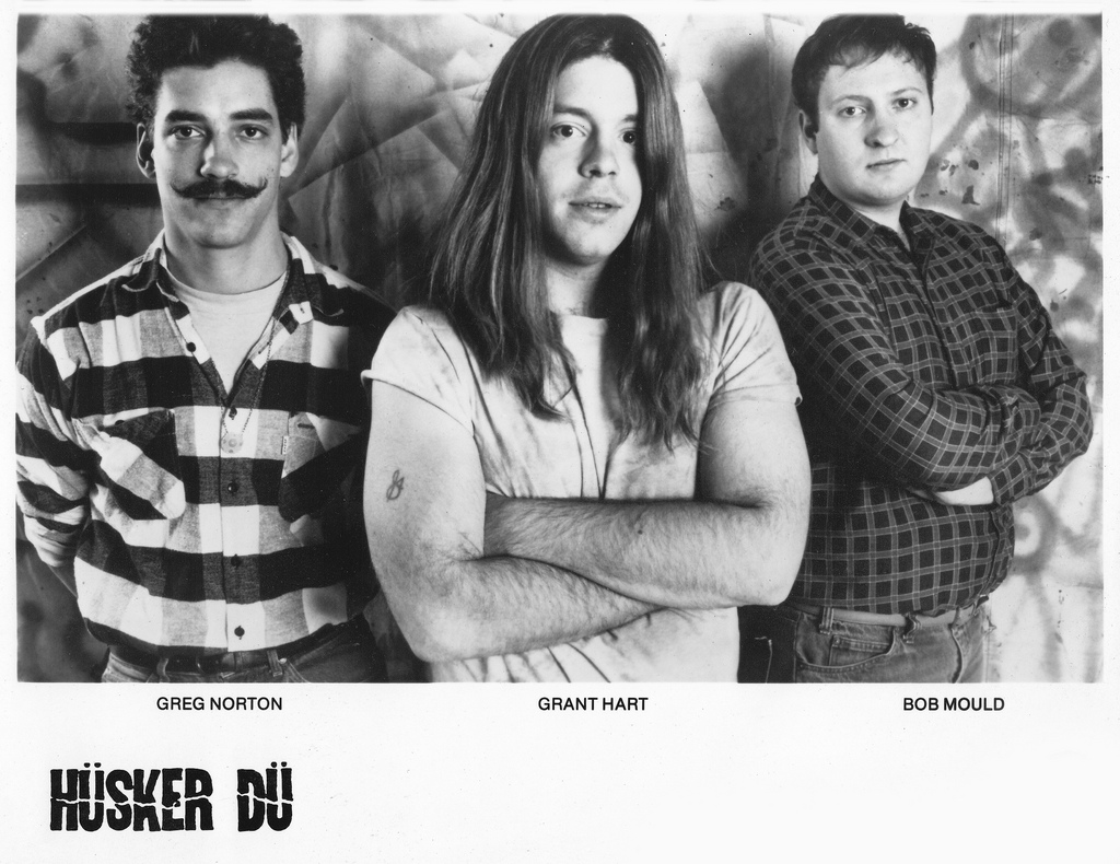 Grant Hart and Hüsker Dü invent noise pop, 1983