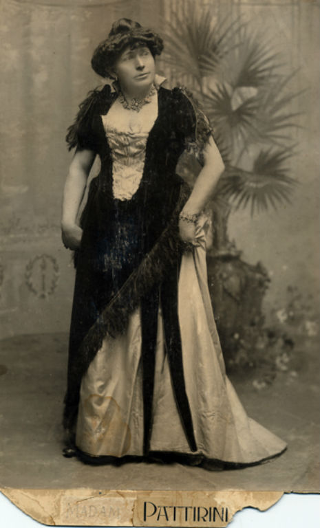 Vintage photos of ‘drag queens’ before it was safe to be out and proud
