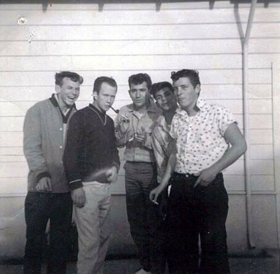 Jerry Garcia’s prom photos, revealed!