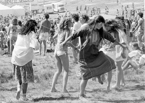 Going with the flow: Jay Blakesberg’s photos of deadheads dancing