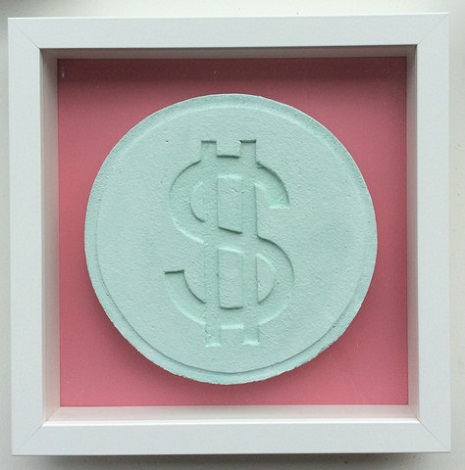 Decorate with drugs: Massive ecstasy pills make for ultra-cool pop art