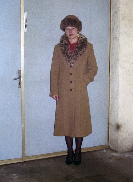 Top Secret: The goofy retro ‘undercover’ fashion guide for East German ...